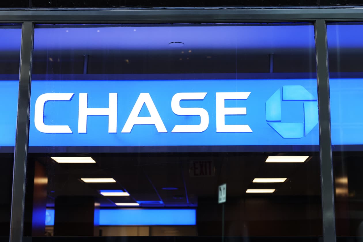 JPMorgan may be ‘best in class’ but it’s time to take profits, analyst ...
