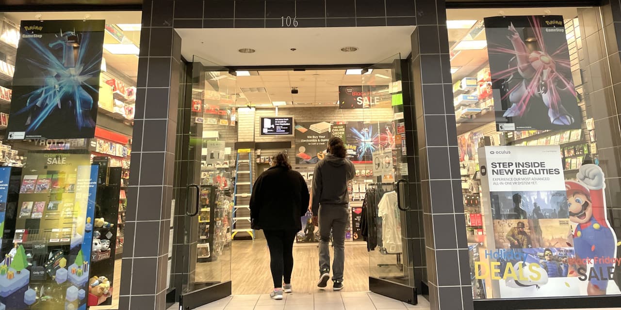 GameStop’s stock is trading at a level that ignores the company’s ...