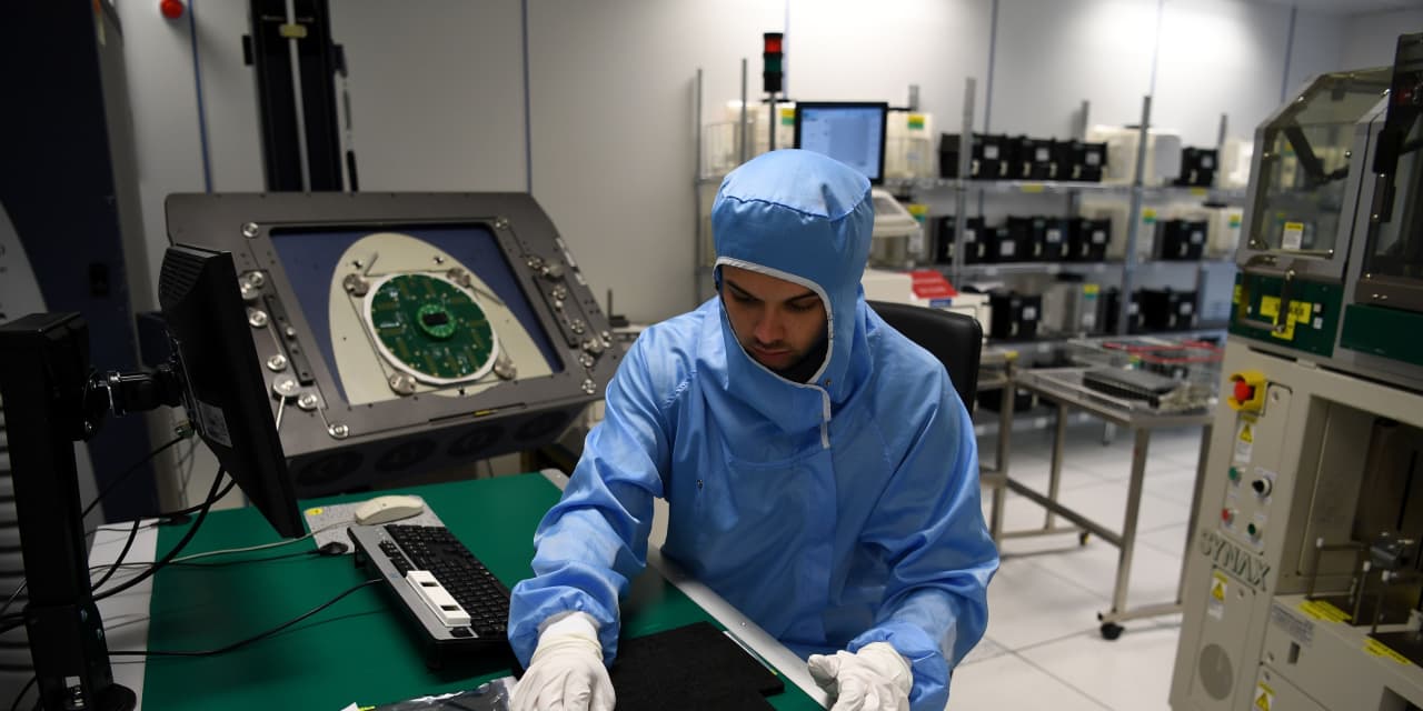 STMicroelectronics slumps as high-flying chip stock to issue ...