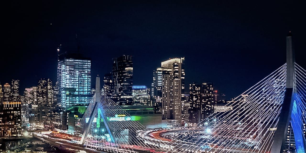 These 14 bank stocks are in the best position to benefit from rising ...