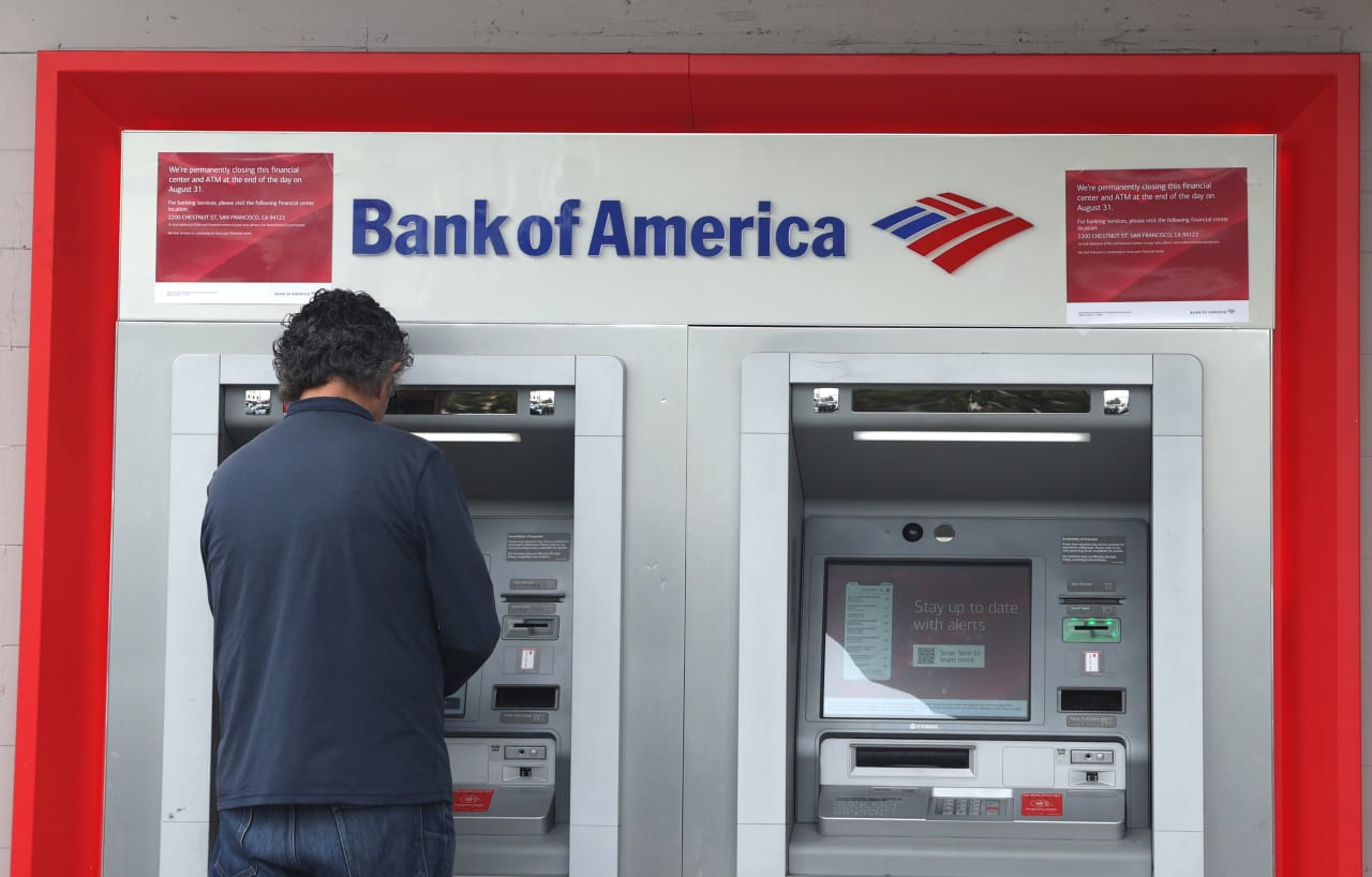 Why does BofA charge monthly fee? Leia aqui: How can I avoid monthly ...