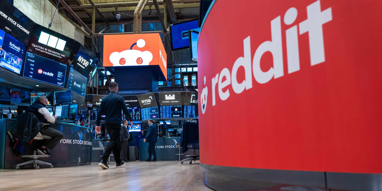 Reddit’s stock gets a boost as social-media platform ramps up AI ...