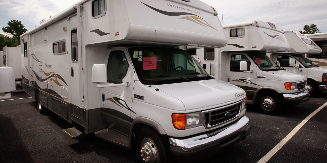 Winnebago posts its first adjusted loss in years, as consumers want ...