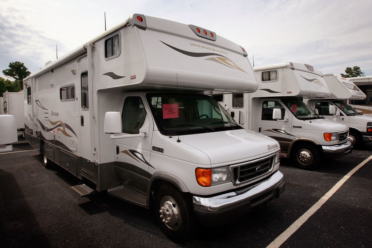 Winnebago posts its first adjusted loss in years, as consumers want ...