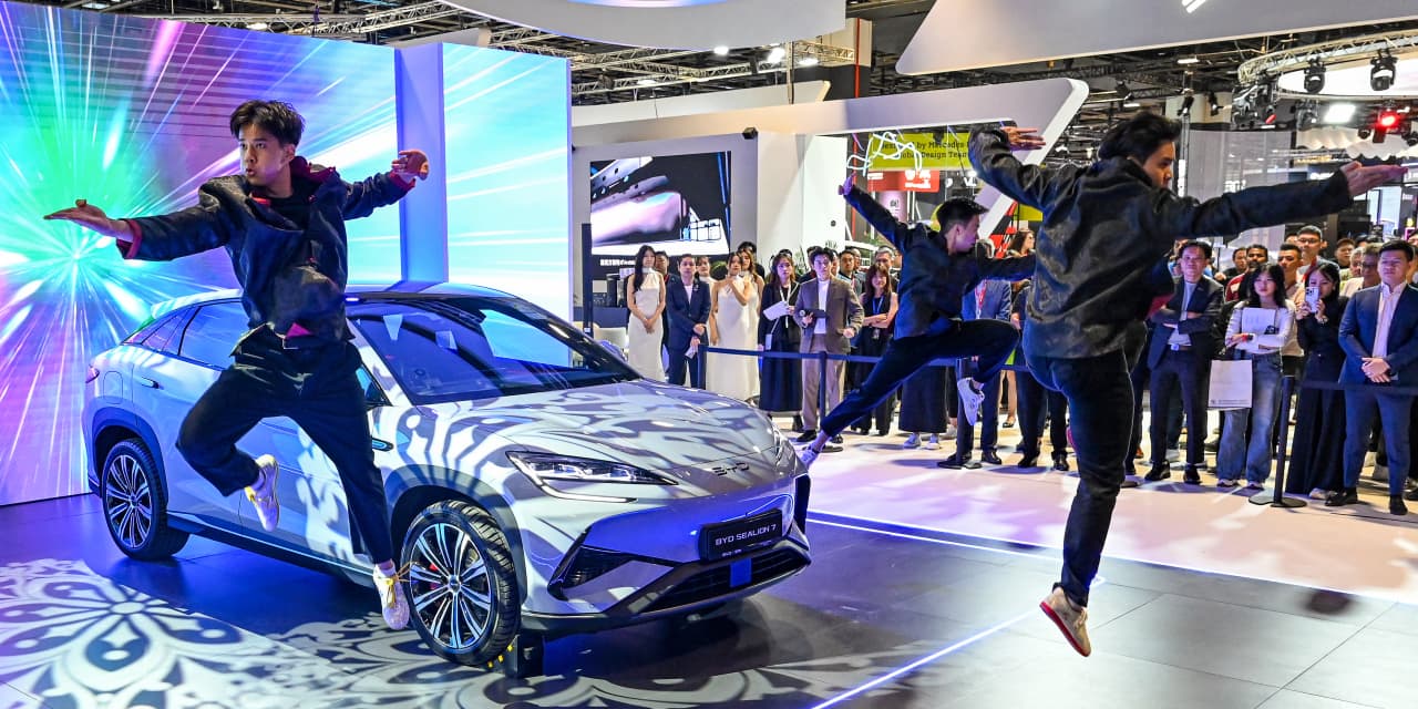 BYD overtakes Tesla to become top seller of electric vehicles — and the ...