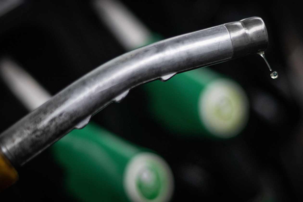 Oil could break the stock market’s back if crude ‘goes parabolic’ — How ...