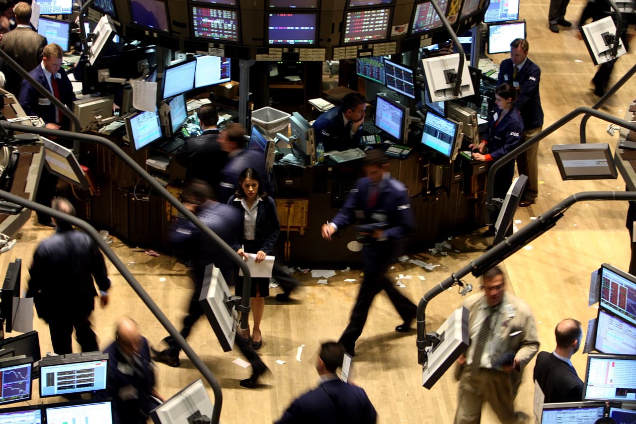 Stock Market Crash 2008 Reaction U.S. Lawmakers Traded An Estimated