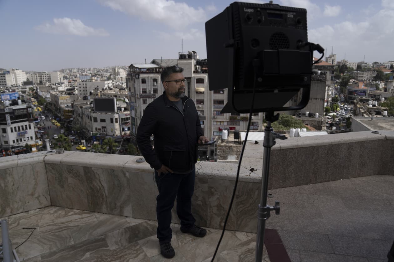 Al Jazeera news operations in Israel shut down by Netanyahu government ...