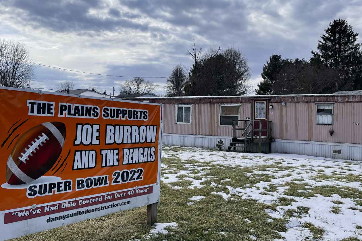 Cincinnati quarterback Joe Burrow’s tiny hometown outside Athens, Ohio ...