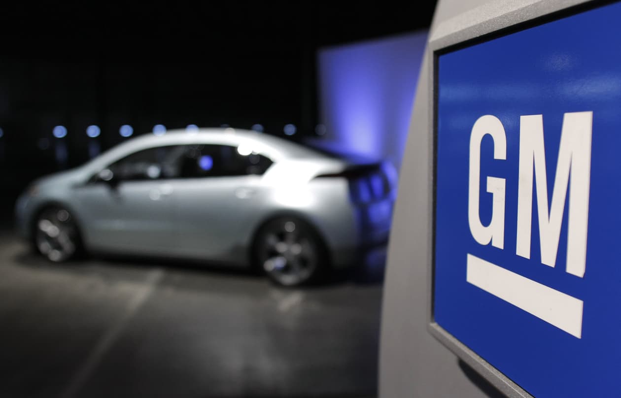 Gm stock electric car store