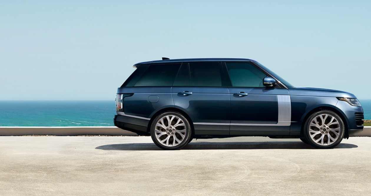 The 2022 Land Rover Range Rover: The original opulent off-roader ups ...