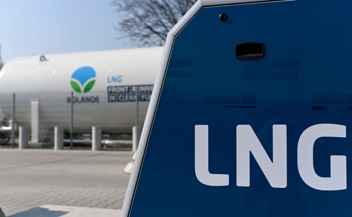 What Biden’s decision to pause new U.S. LNG exports means for the ...