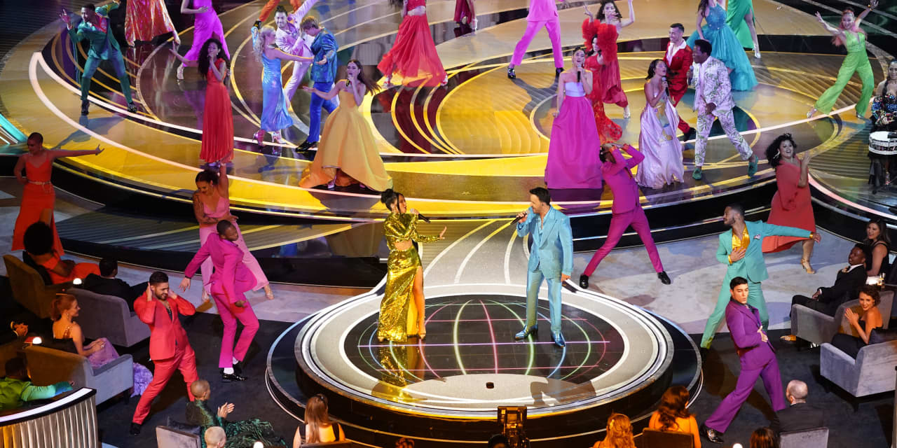 Oscars audience tops 15 million: Better than 2021, but still second ...