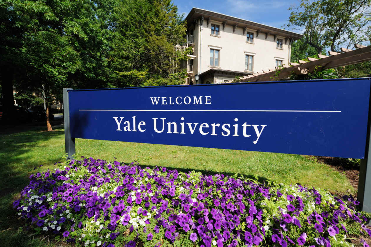 Former Yale administrator stole $40 million, pretending to buy computer ...