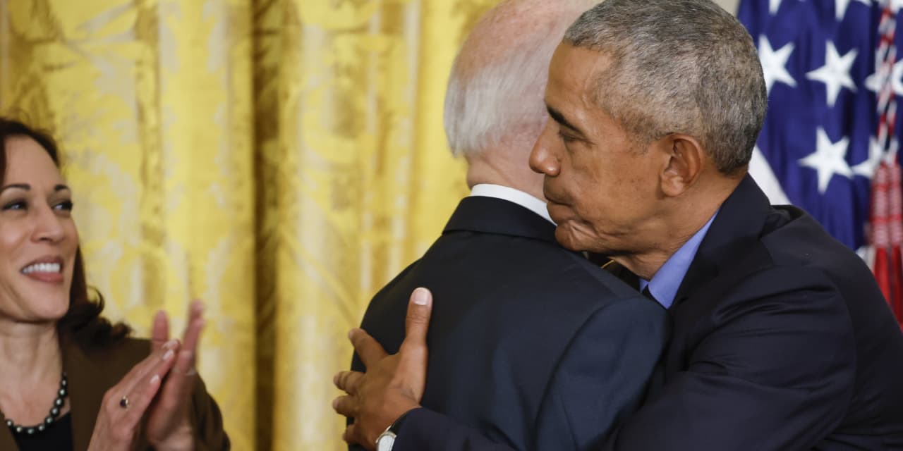 Obama teases ‘Vice President Biden’ during warm White House reunion ...