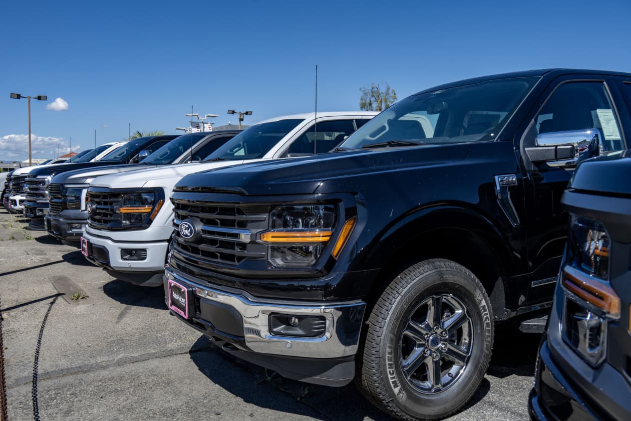 Ford and GM are doing well. Here are two risks that could change that ...