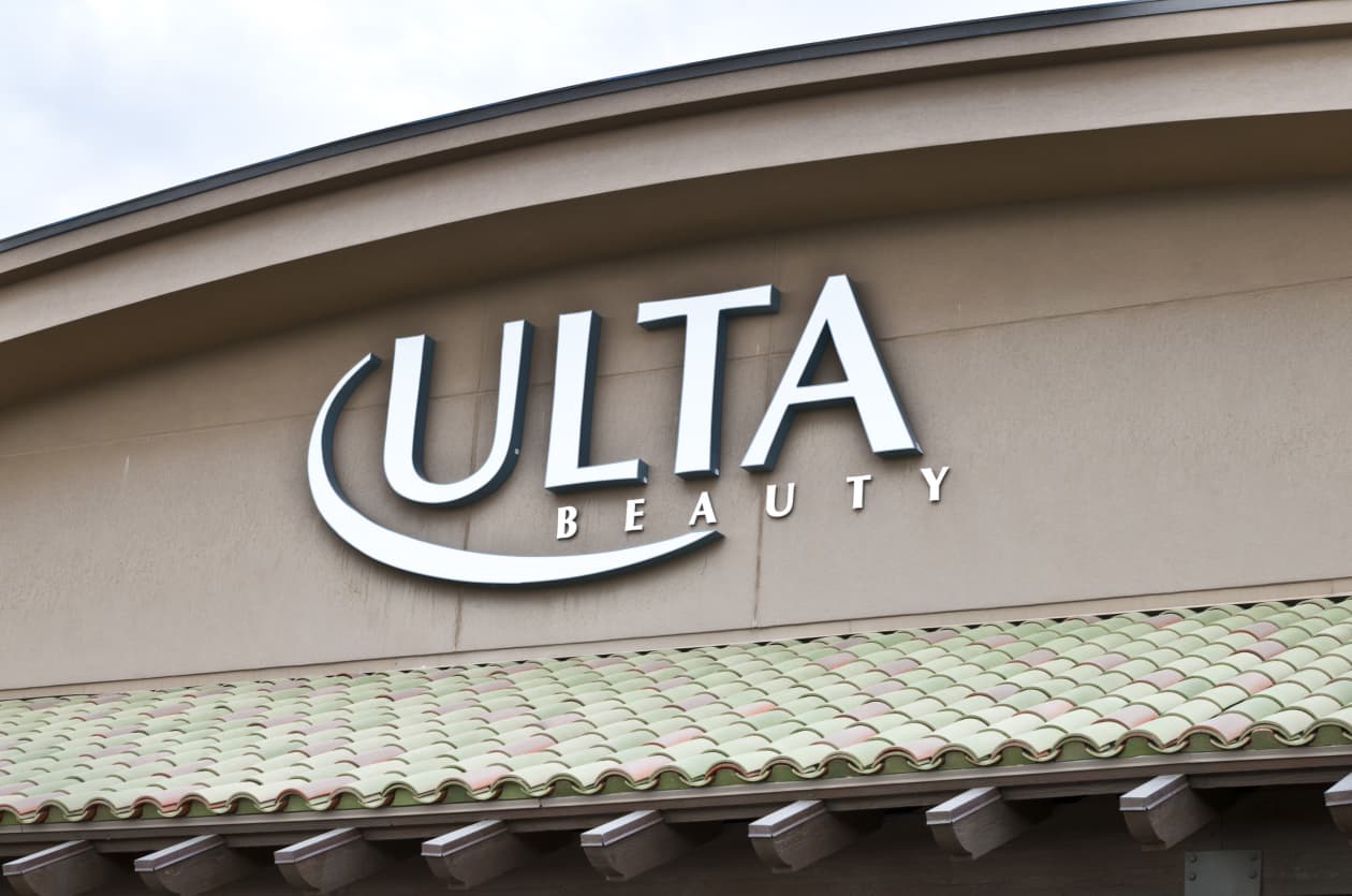 Ulta Beauty s stock on track for biggest gain in 2 years. One analyst says it s still undervalued. MarketWatch