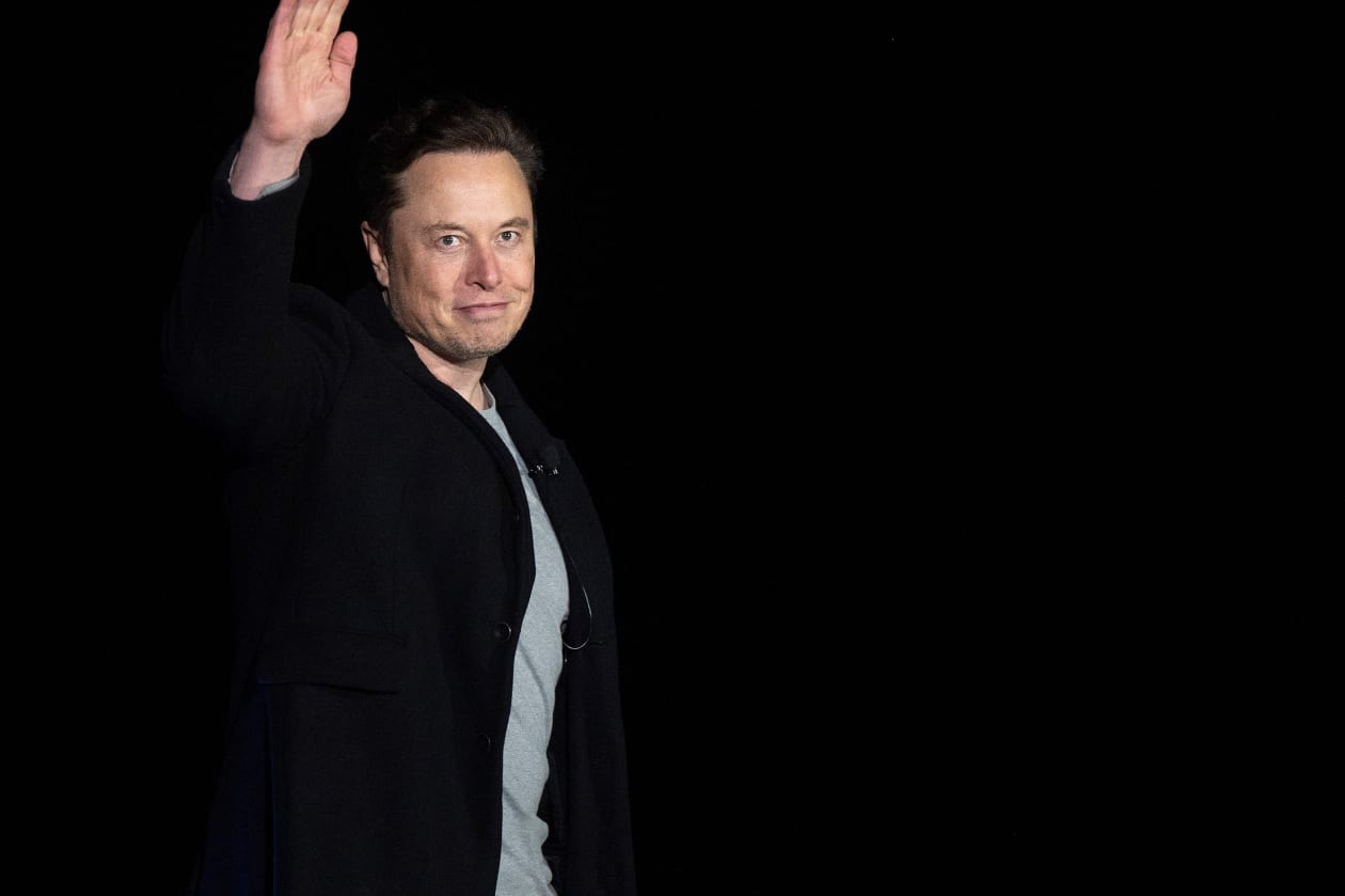 Elon Musk says he could take Twitter public again in a few years ...