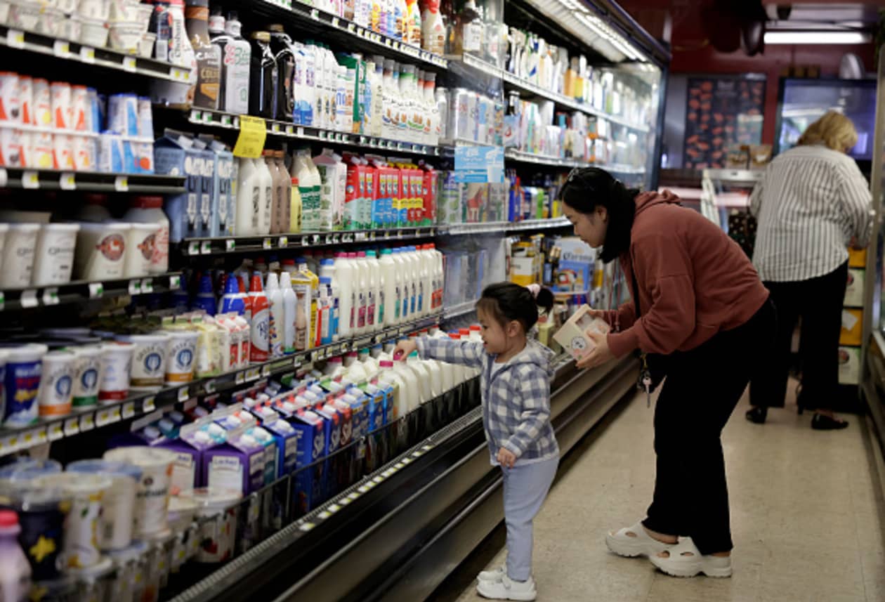 America’s fertility rate has never been lower. Blame smartphones — and ...