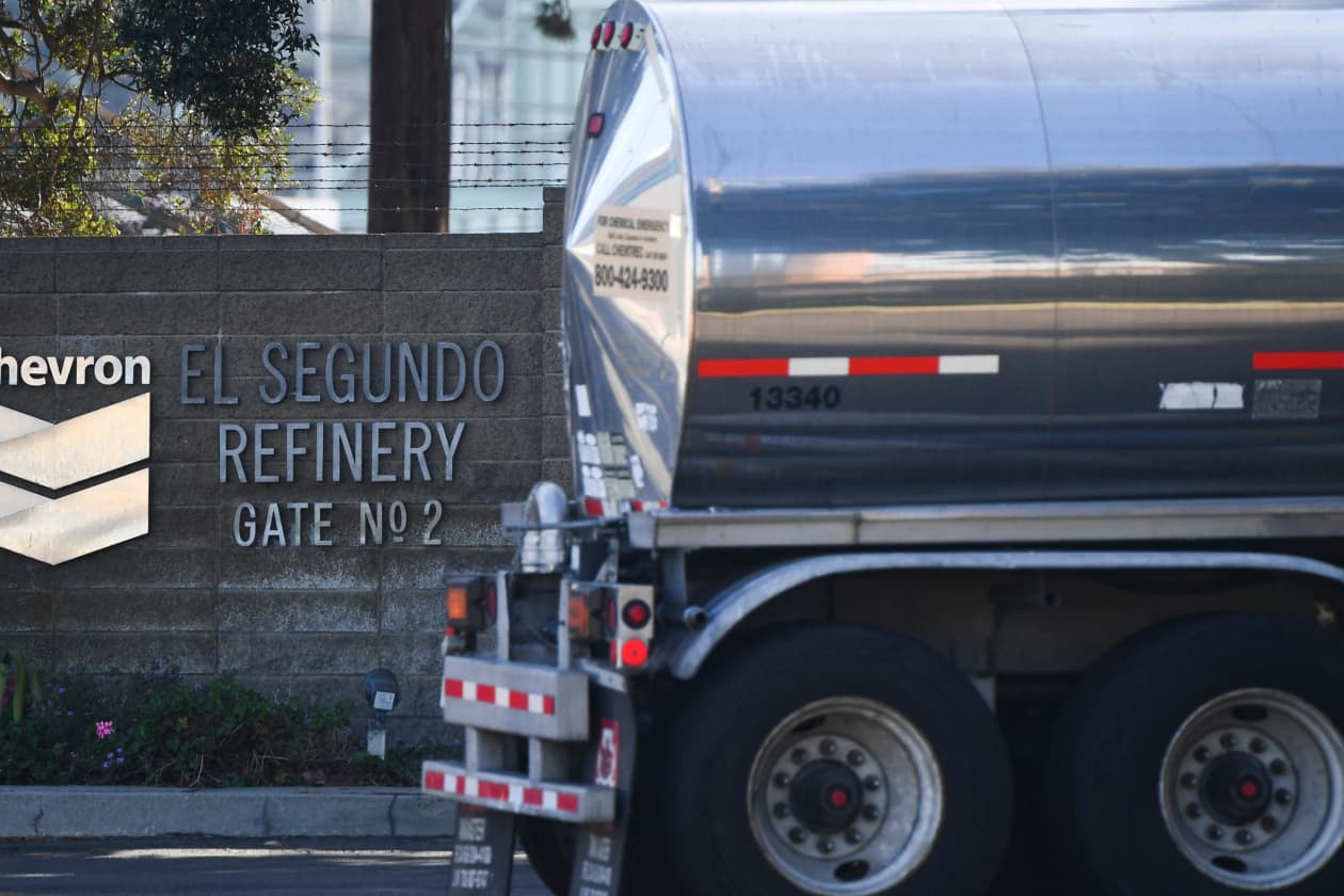 Chevron raises its 2024 capex budget by 14%, to $16 billion - MarketWatch