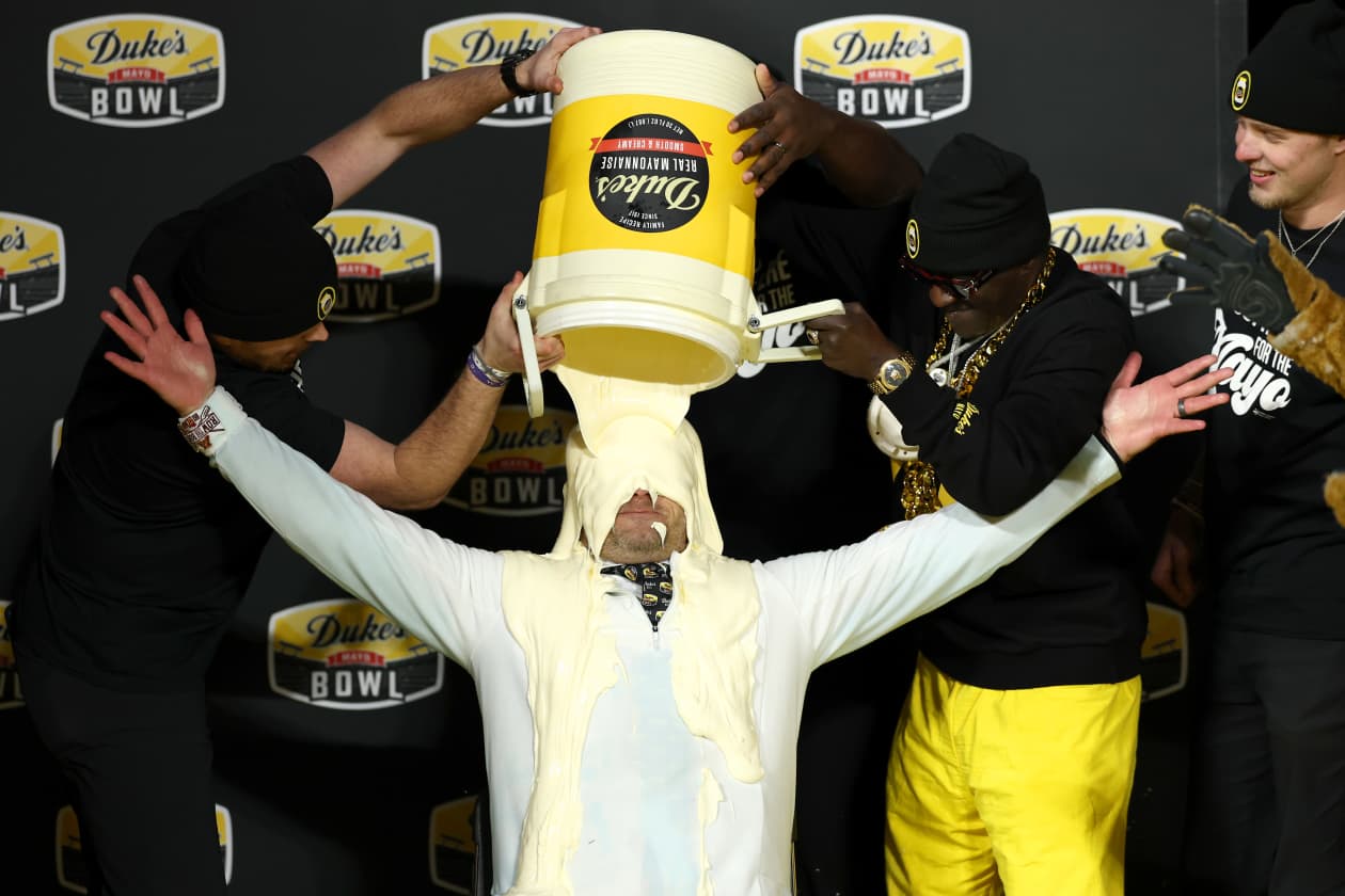 ‘Is this really what college bowl games have become?’: Critics say ...