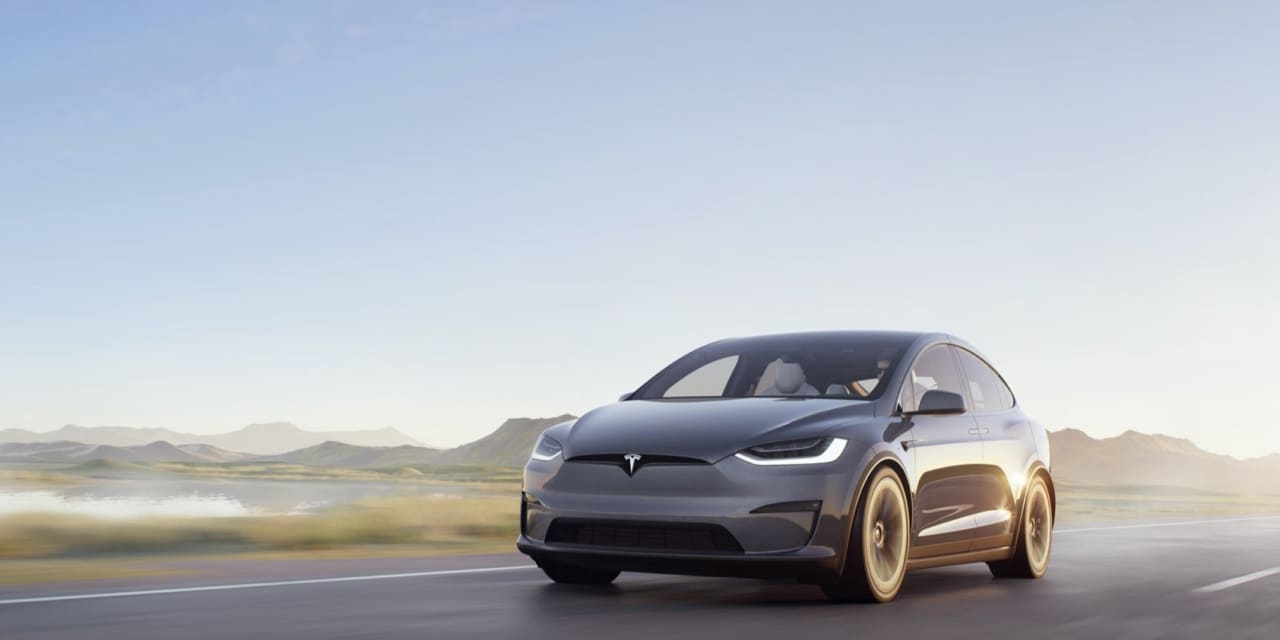 Tesla’s ‘strong competitive advantage’ earns stock an upgrade - MarketWatch