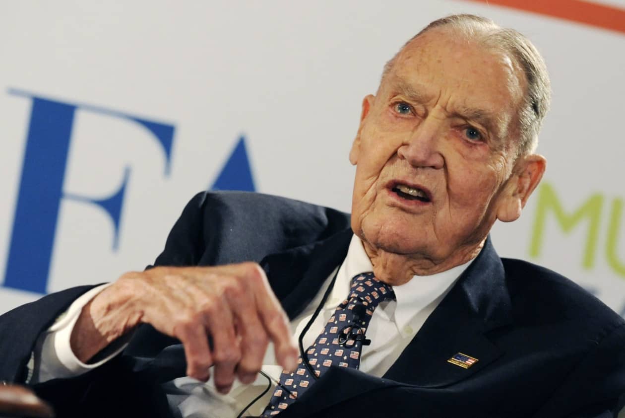 This little-known Vanguard fund has been crushing it — yes, even in ...