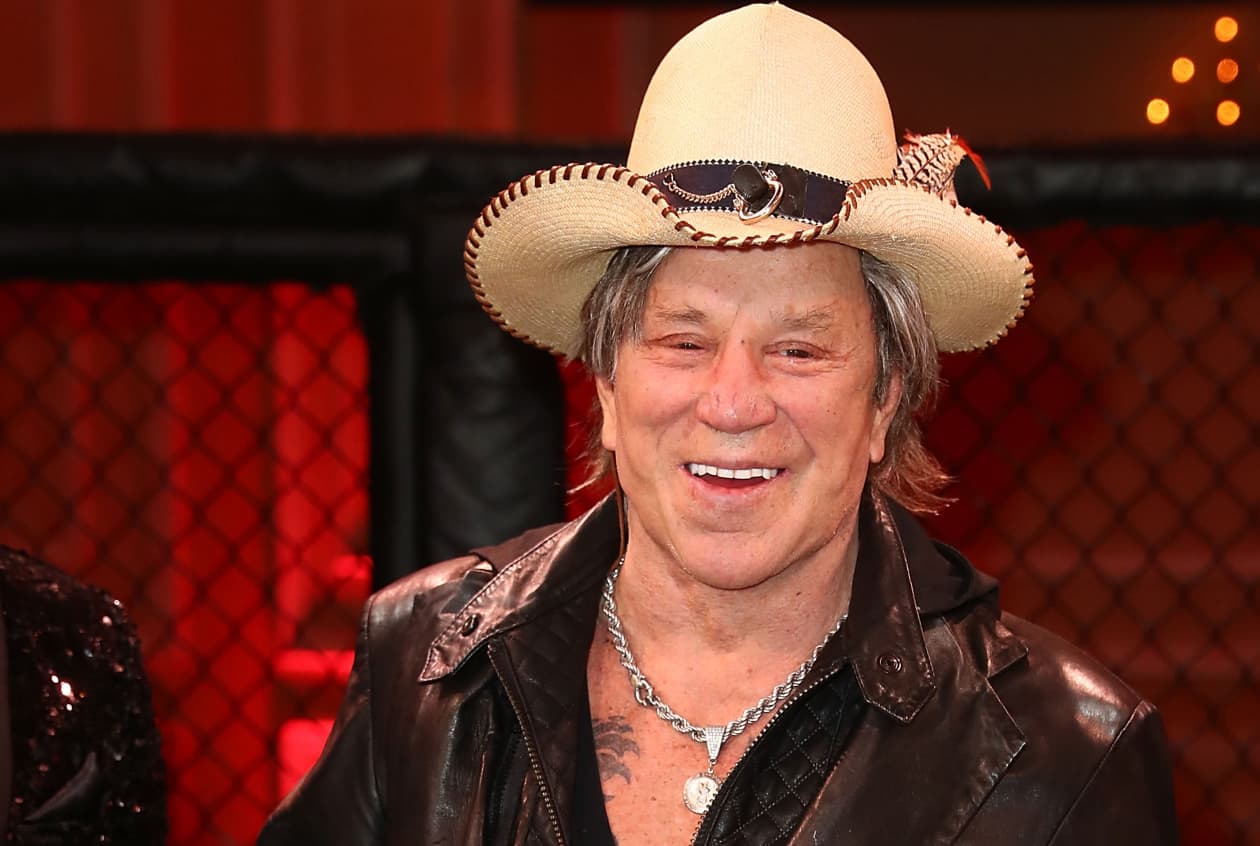 Actor Mickey Rourke faces eviction for claim of $59,000 unpaid rent at ...