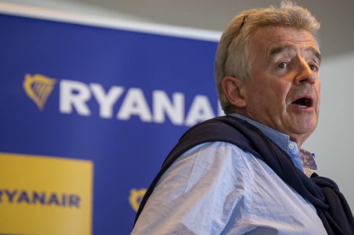 'Boeing management is running around like headless chickens,' Ryanair ...
