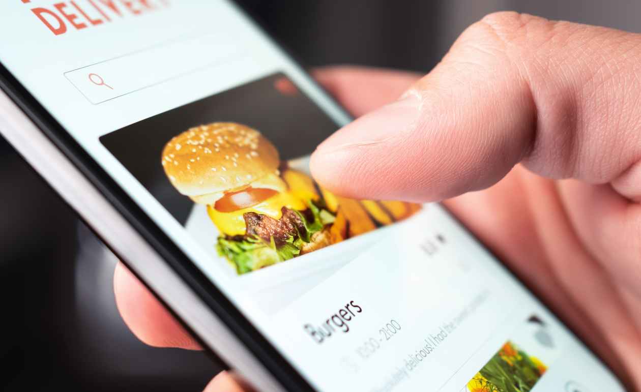 Grubhub is giving NYC office workers free lunch — but who’s still in ...