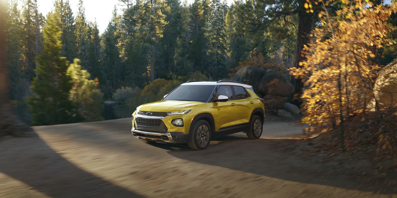 The 2022 Chevy Trailblazer is a stylish, roomy, subcompact crossover at ...