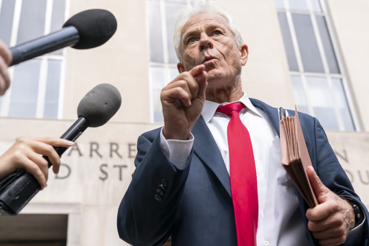 Ex-Trump economic adviser Peter Navarro convicted of contempt of ...