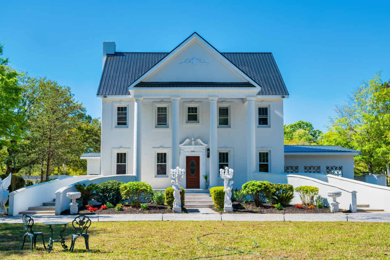 Home sales see a bump in February thanks to higher-income buyers ...