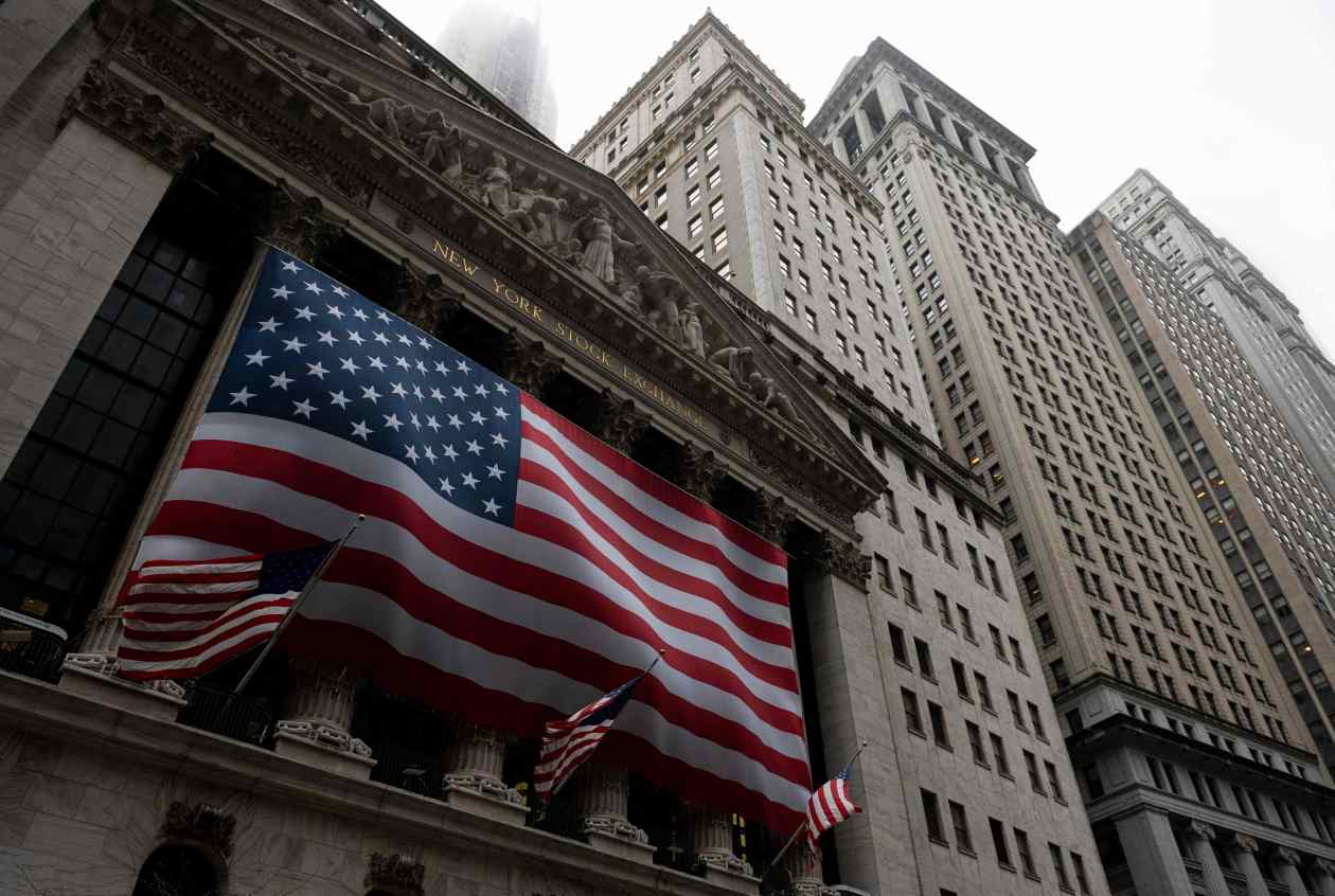 These stocks are lagging the S&P 500’s record rally. Is it a red flag ...