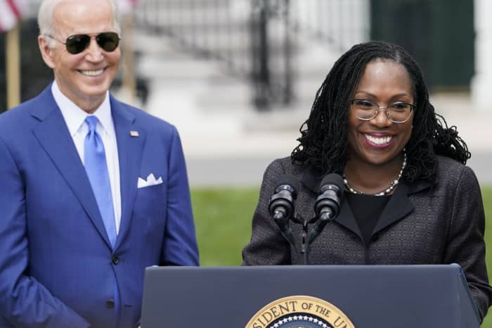 Ketanji Brown Jackson sworn in as first Black woman on Supreme Court ...