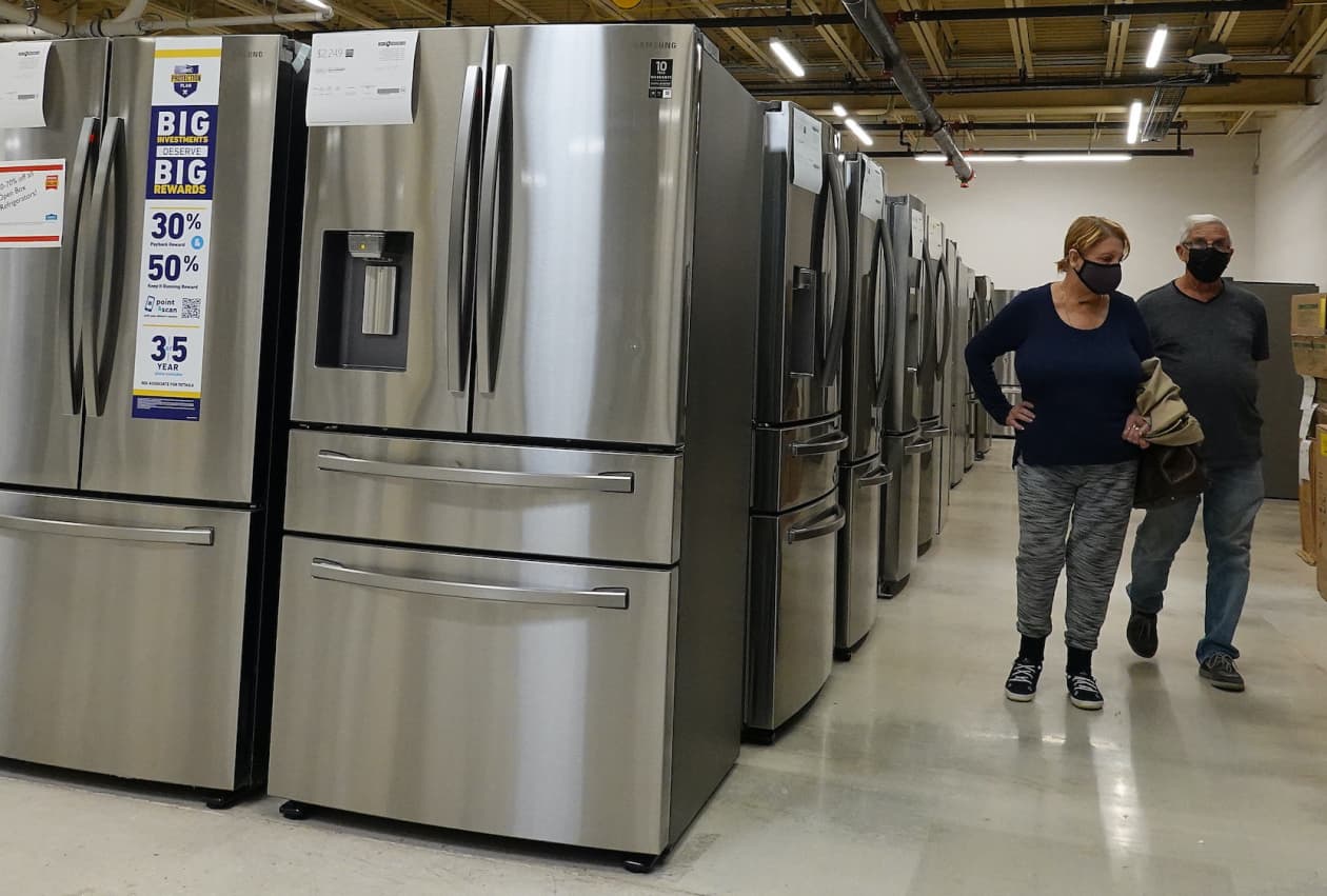 The best times to make big purchases, and how to plan for them ...