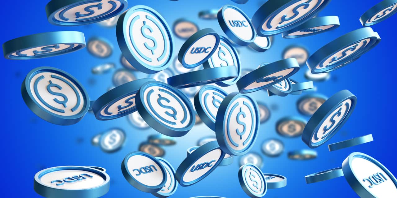 What you need to know about stablecoins and stock tokens as Robinhood ...