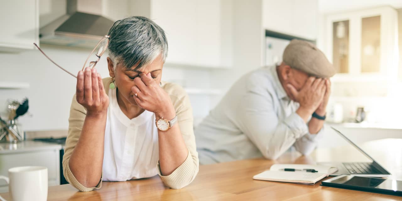 Americans feel worse than ever, a consumer survey shows. The White ...