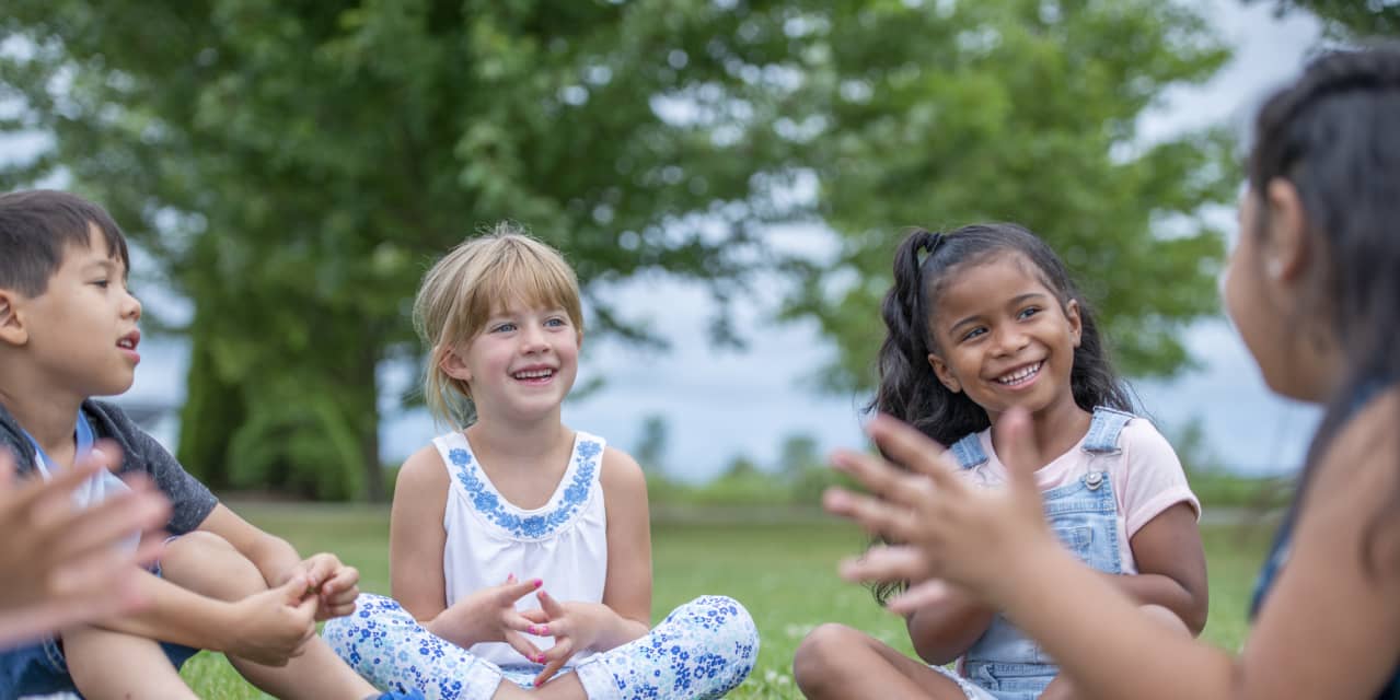 Growing up with rich friends can help a child escape poverty. It’s a ...