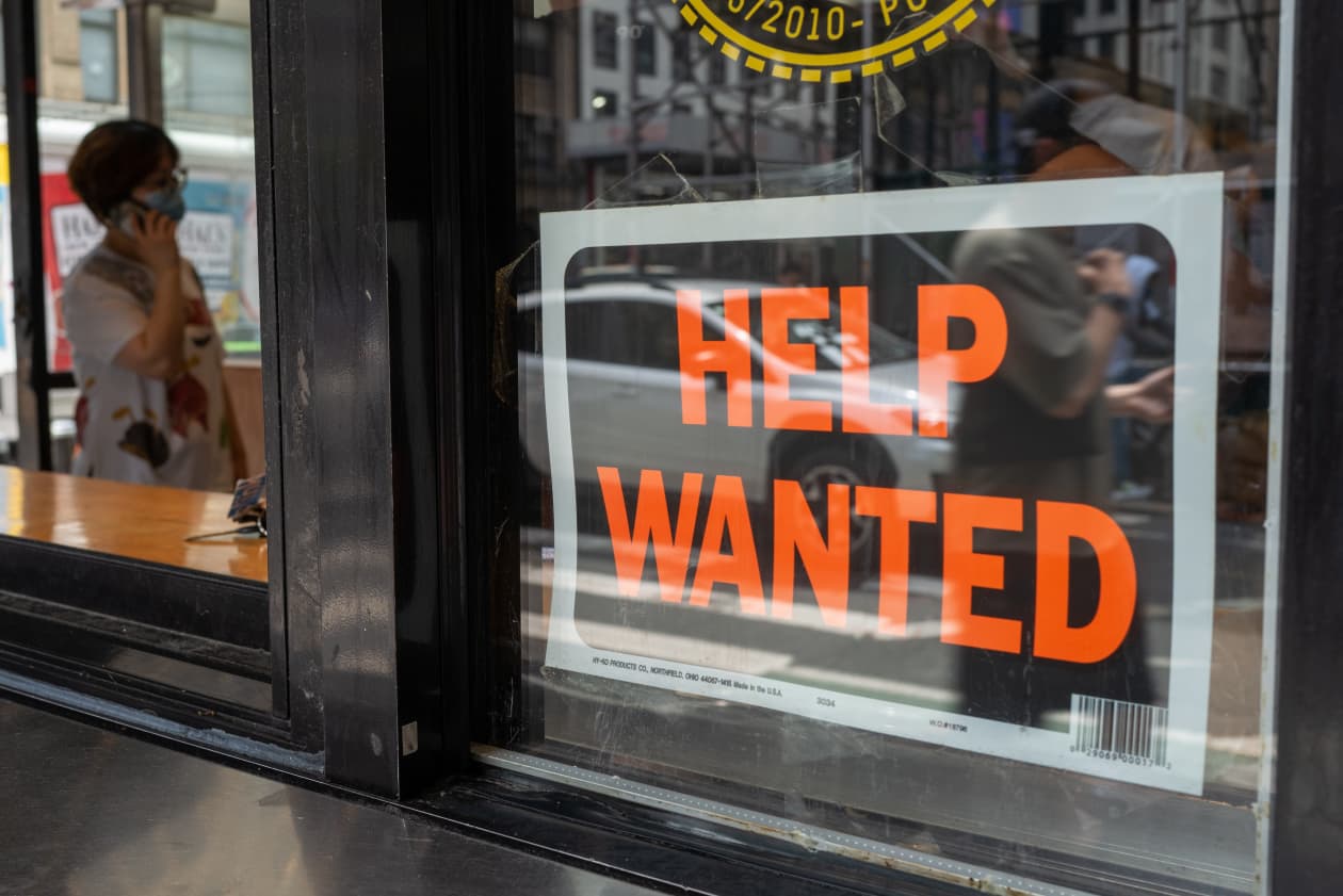 Job openings climb to 11.2 million and show U.S. labor market still ...
