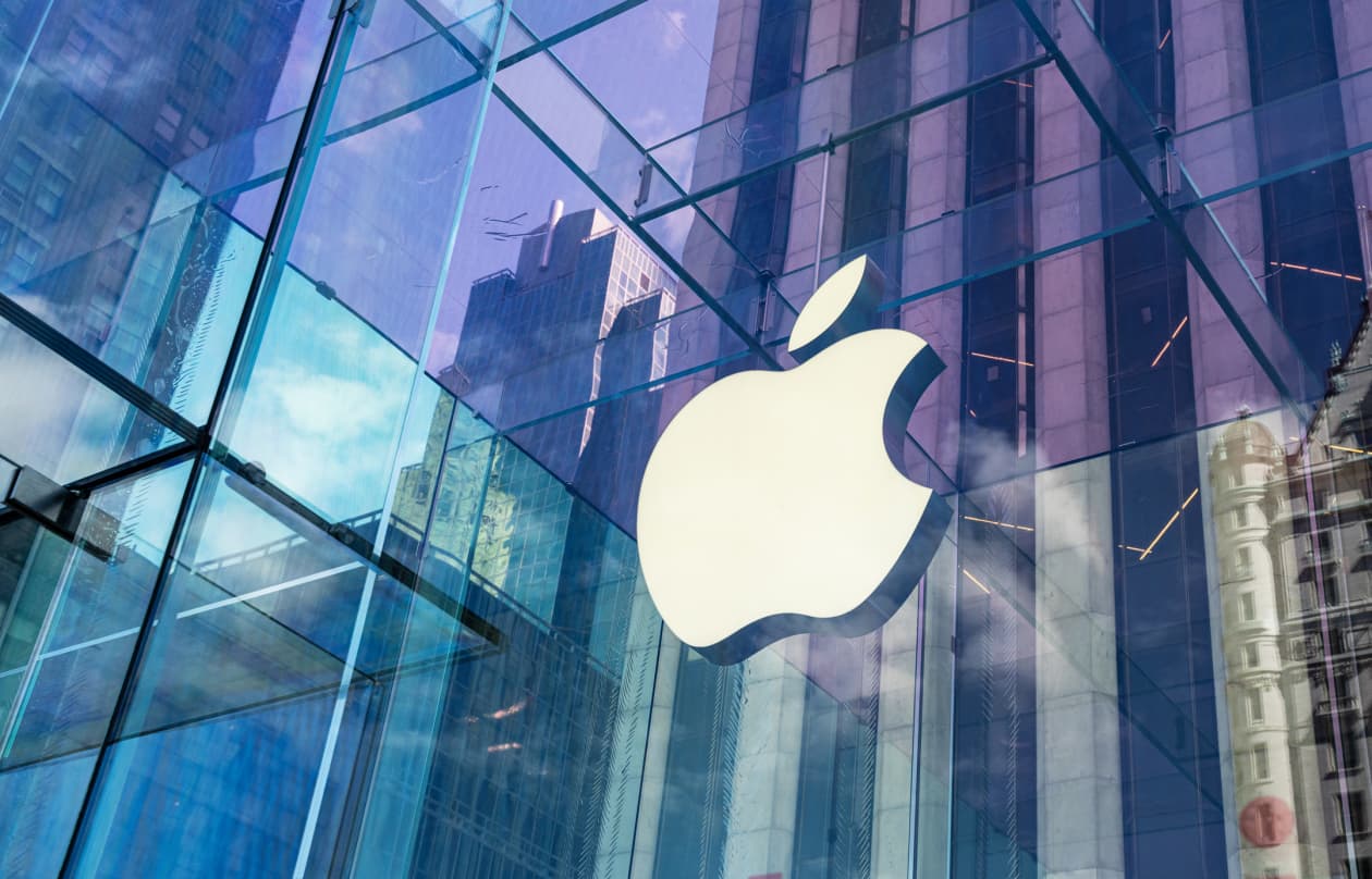Apple’s long-time CFO Luca Maestri to be replaced by Kevan Parekh ...