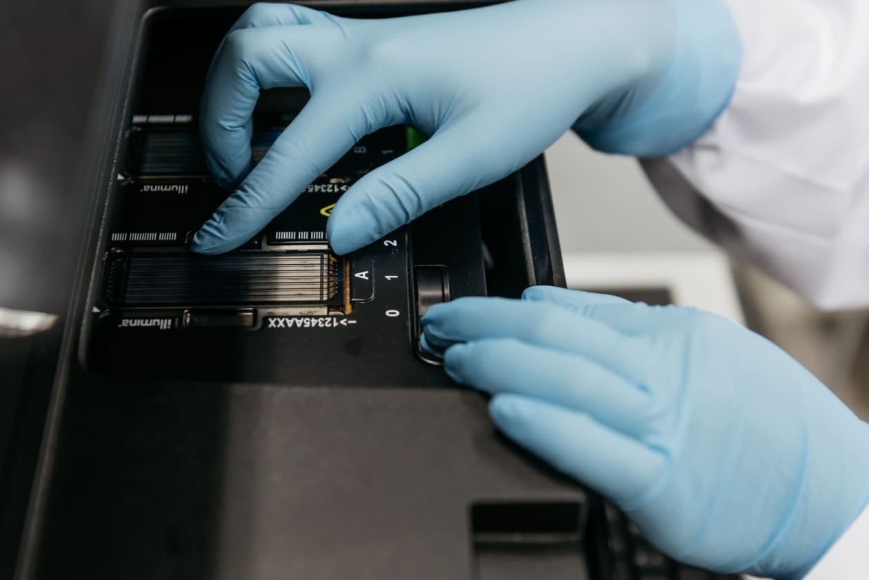 Illumina stock tanks as gene-sequencing company misses expectations and ...