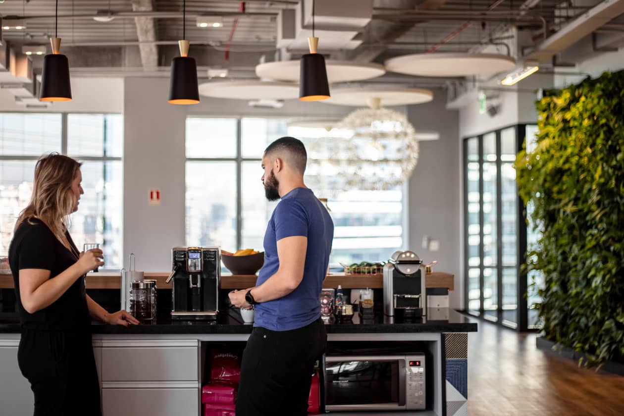 Applying for a job? This company wants you to meet the board—even for ...