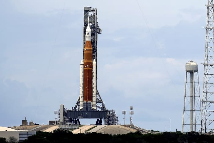 NASA's new moon rocket on track for Monday launch despite lightning ...