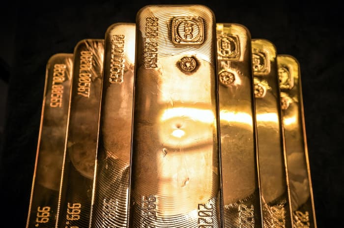 Zimbabwe is launching gold-backed digital tokens: What you need to know ...