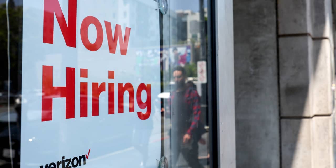 Jobless claims fall to 3 1/2-month low of 222,000 but U.S. layoffs ...