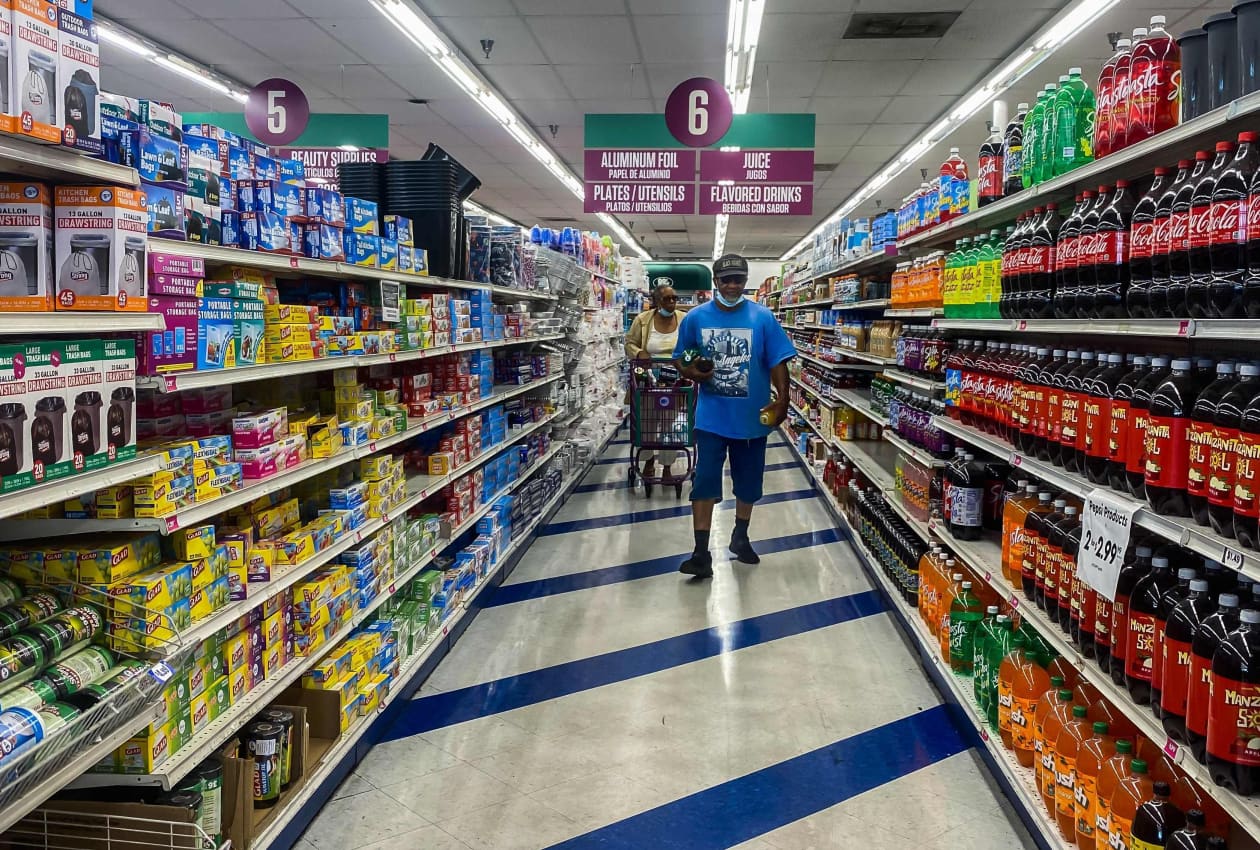 What will happen with inflation, interest rates and housing? Here’s ...