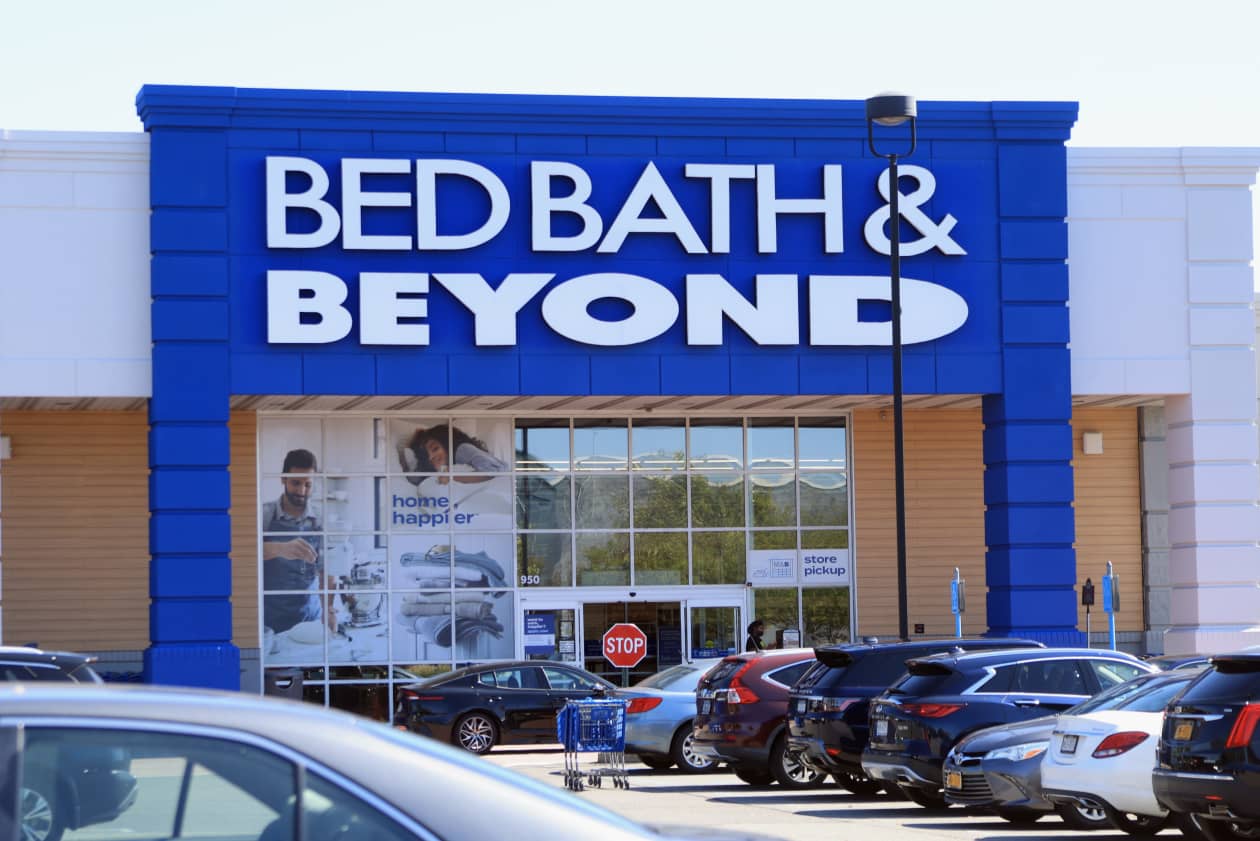 Bed Bath stock plunges after warning that it may need to declare bankruptcy MarketWatch