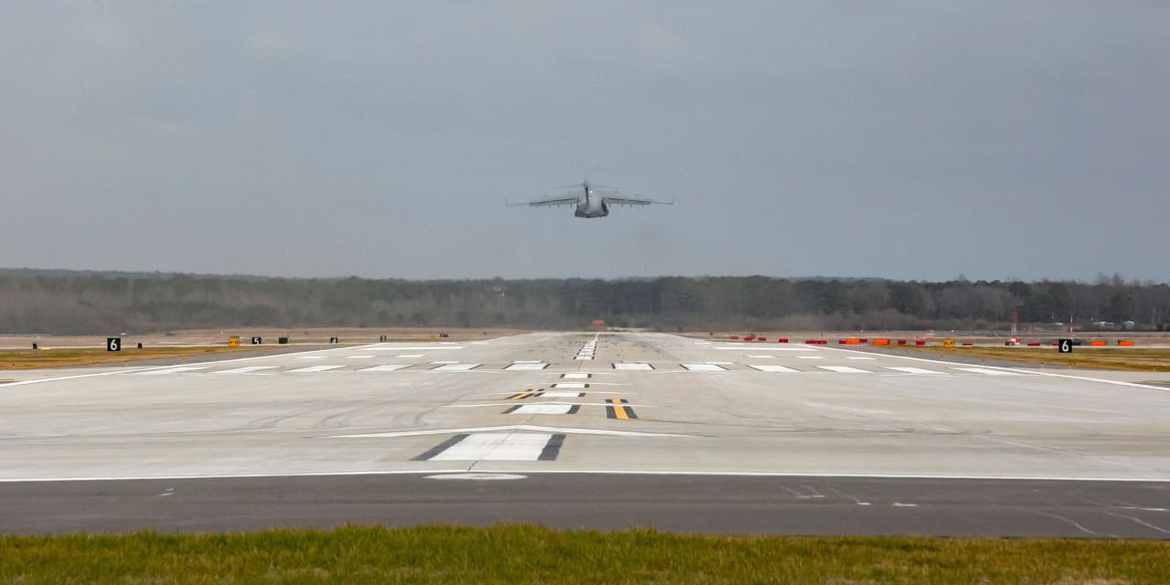 U.S. Army doctor and anesthesiologist spouse allegedly tried to share ...