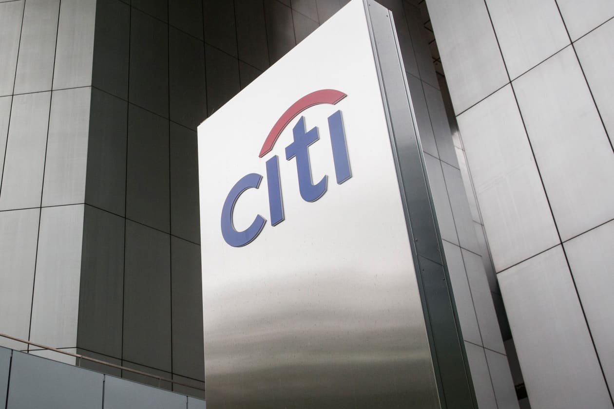 Citi just lowered its S&P 500 price target. Here’s how likely it finds ...